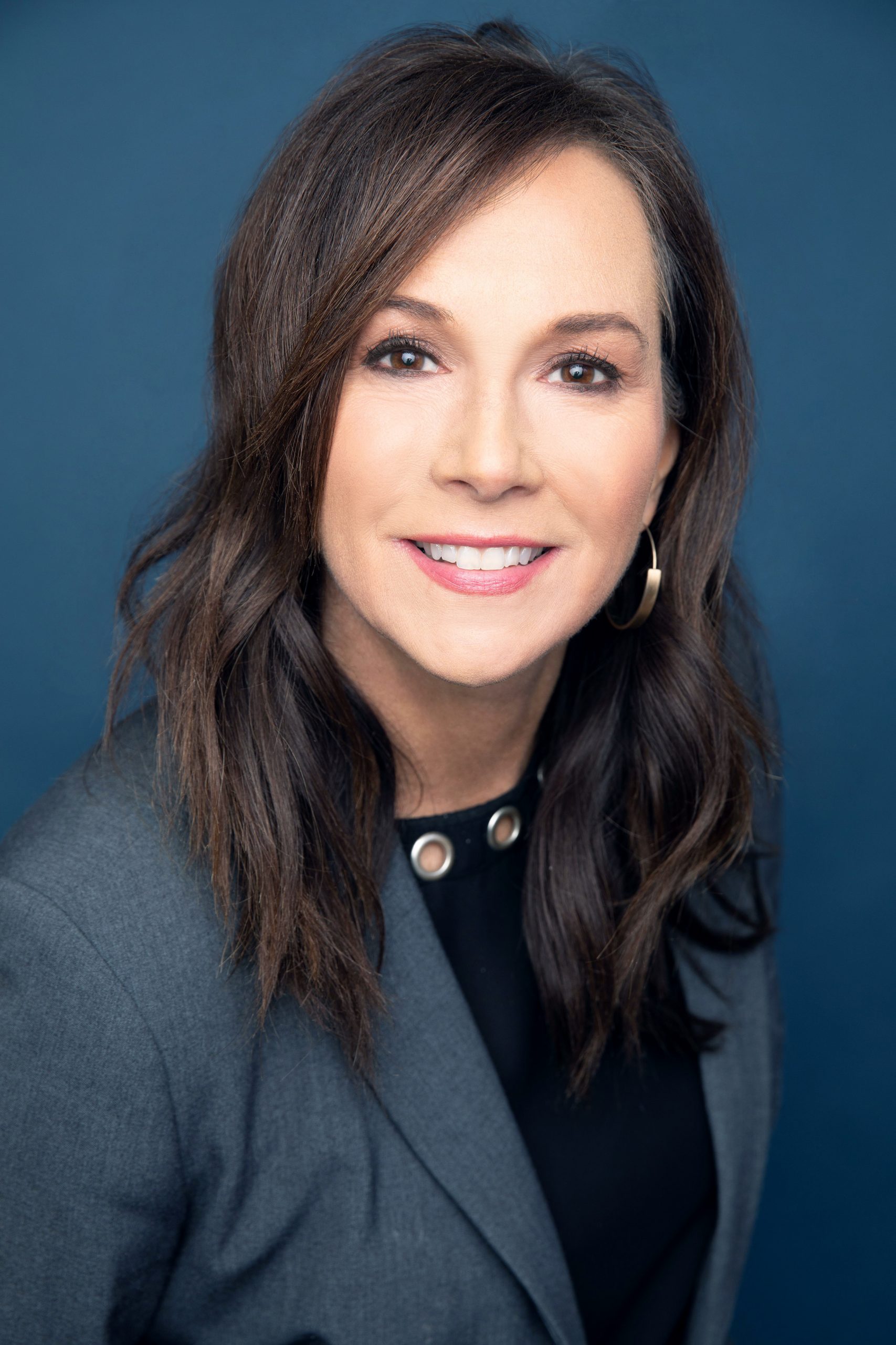 About Shelley Klingerman: Author, Speaker, Producer